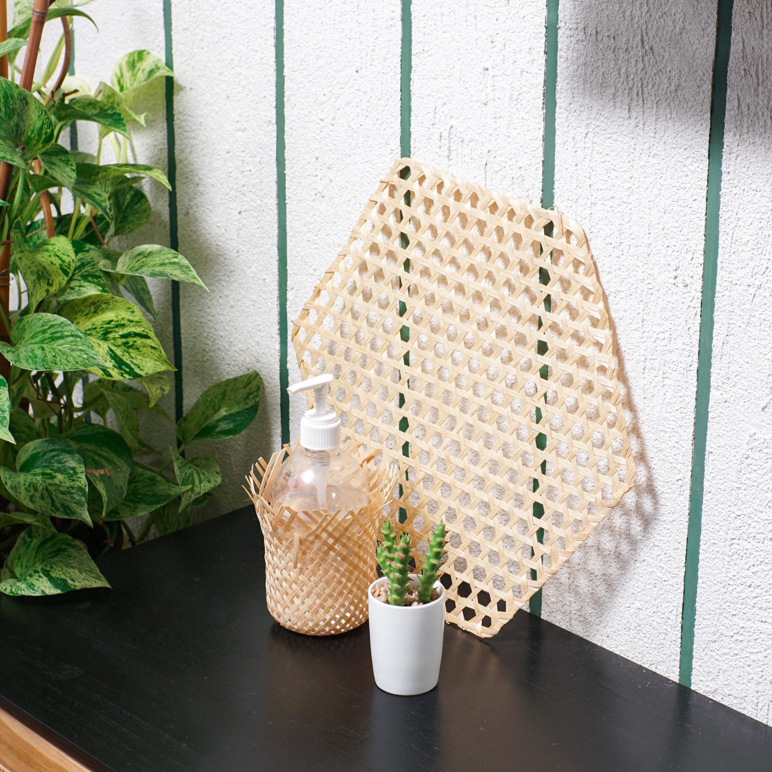 Home Decor | Alas Anyam Hexa | Special Home Living - Dekayu